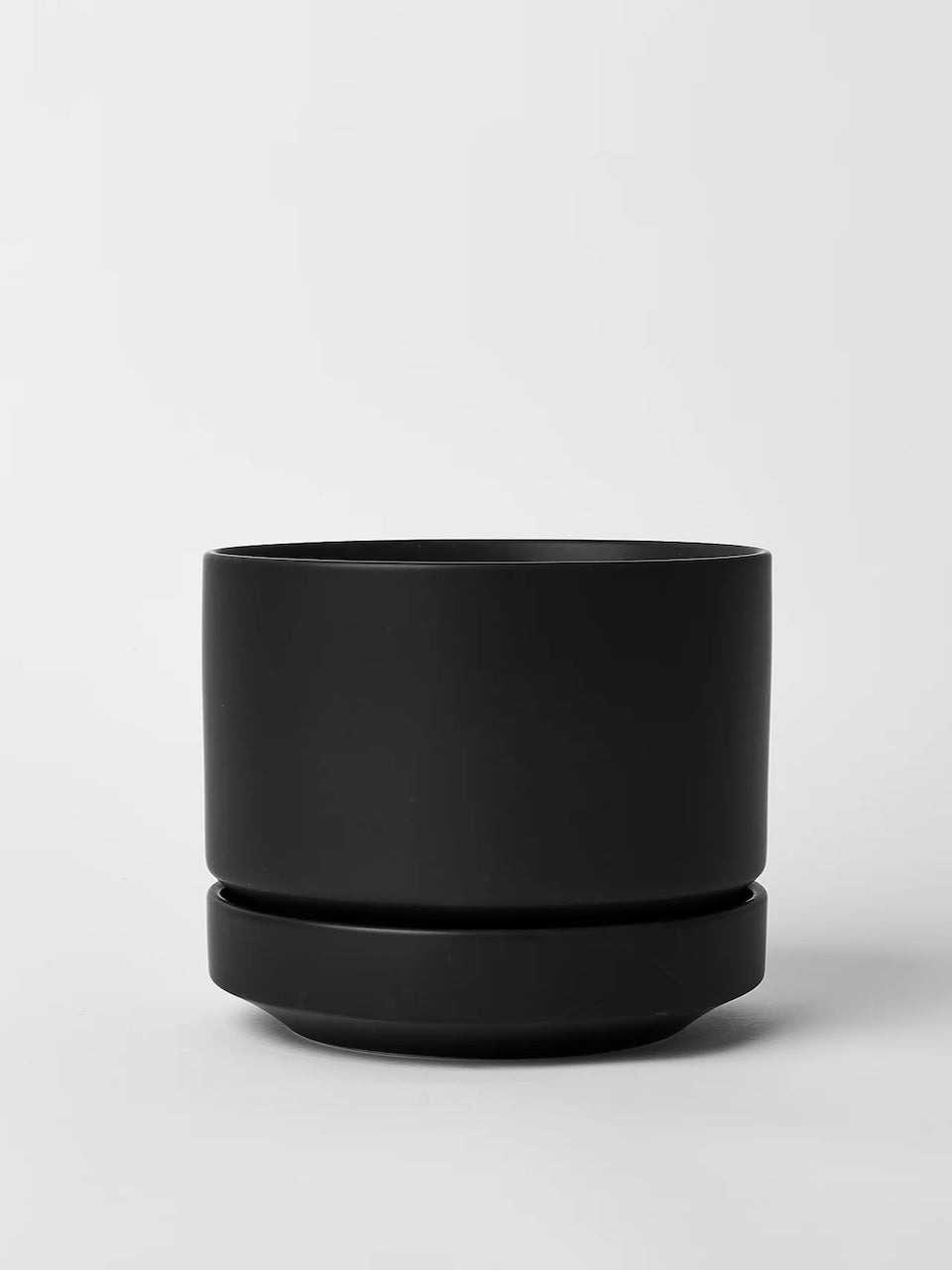 Round Two Ceramic Pot, 6" Planter | Vancouver Plant Store | Frondly Plants